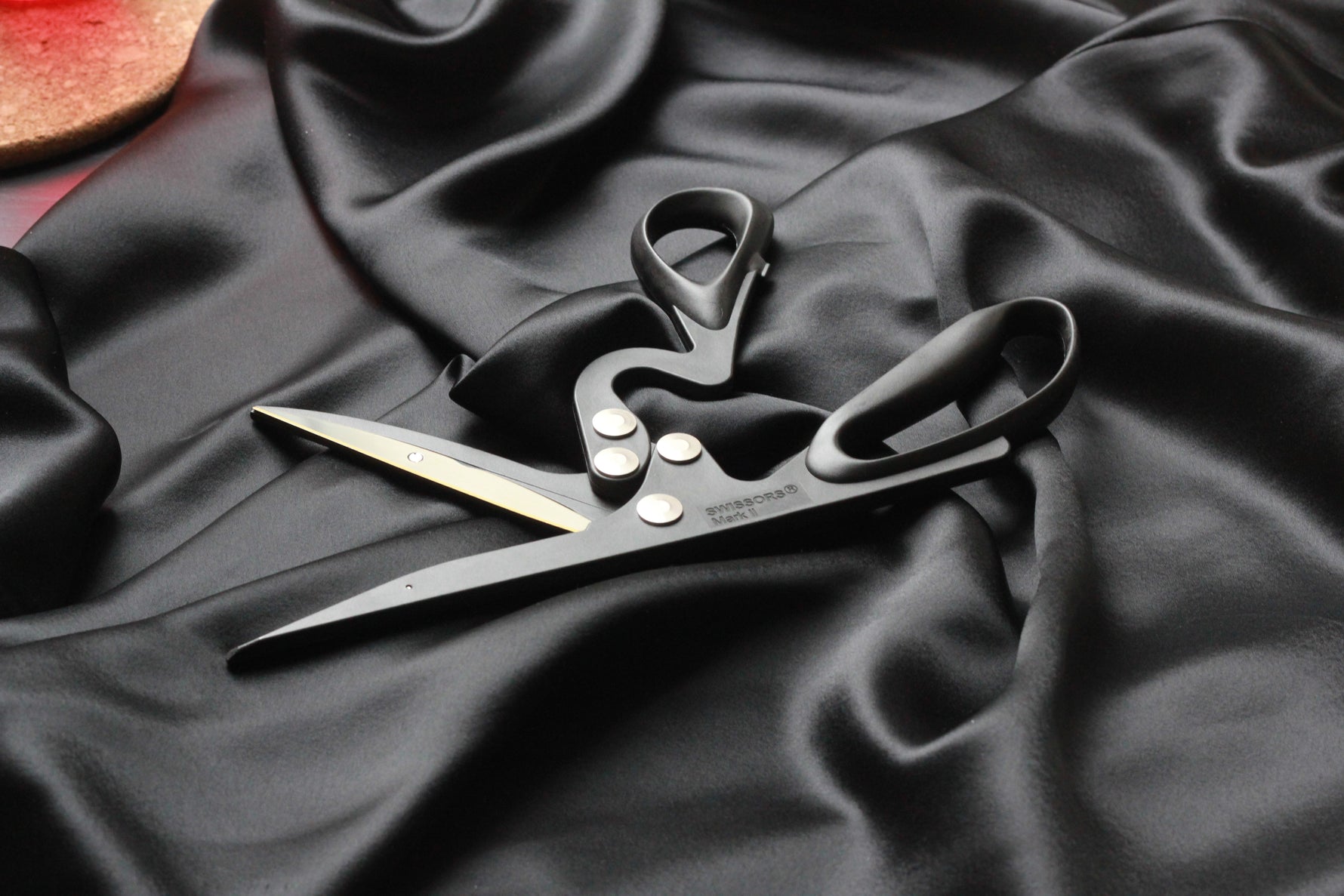 SWISSORS® Mark II – Cutting Edge Technologies